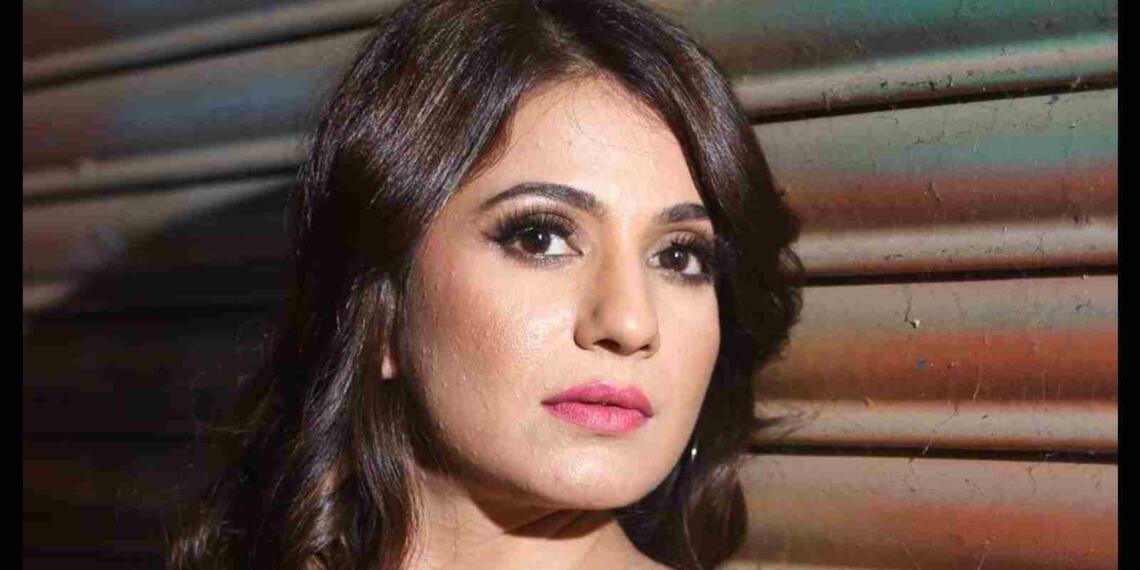 Akanksha Juneja Biography, Career and Facts about her life - Tfipost.com
