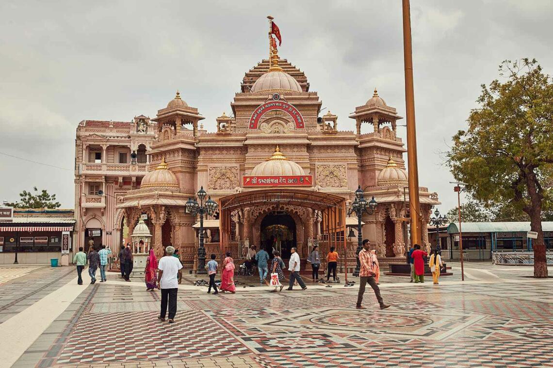 Kasthabhanjan Hanumanji Sarangpur Temple travel guide & history