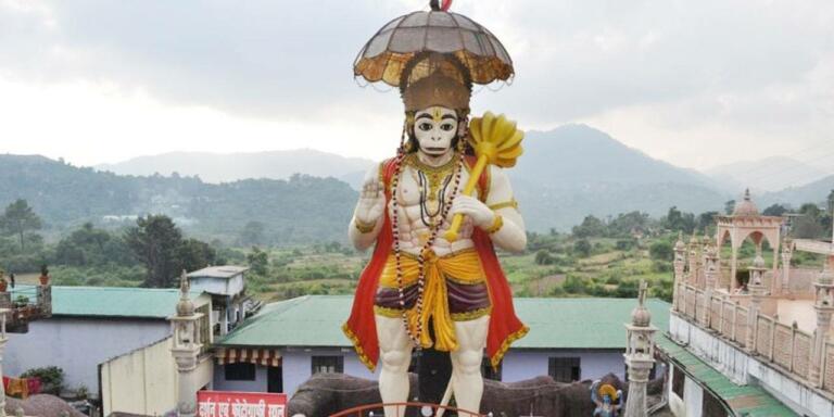 Hanuman Garhi Mandir, Timings, History, Guide, and How to reach