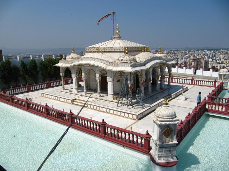 Katraj Jain Temple, Aagam Mandir, Timings, History, & Travel Guide