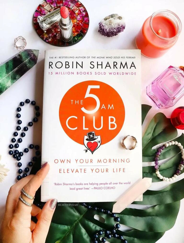 Awaken Your Success: 10 Lessons from The 5 AM Club Book