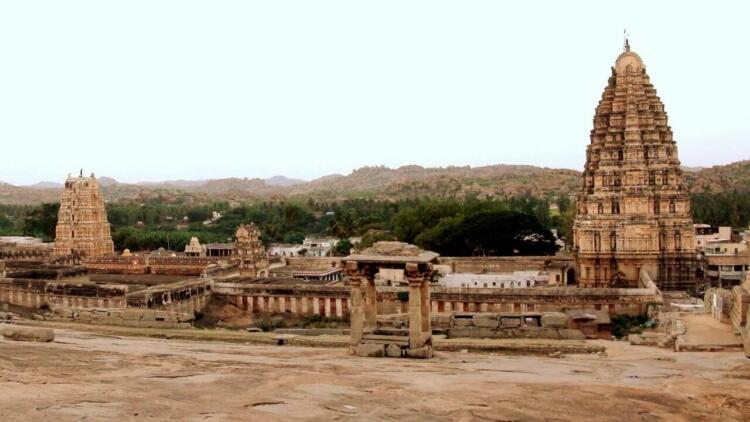 Virupaksha Temple Hampi, timings, history, guide and how to reach