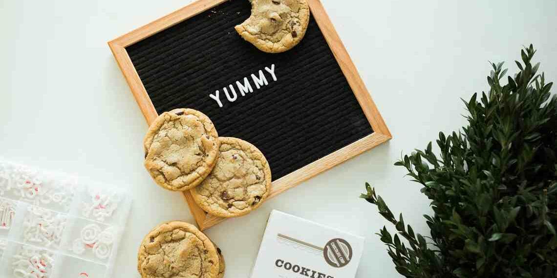 Cookie Quotes: Bite-Sized Wisdom for Inspiration and Delight