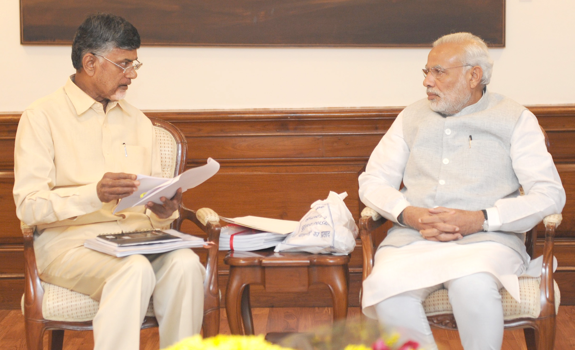 Chandrababu Naidu had a meeting with Modi for ...........? - Tfipost.com